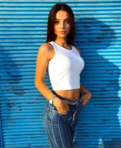 Hot Turkish Girls for Marriage | Turkish Mail Order Brides